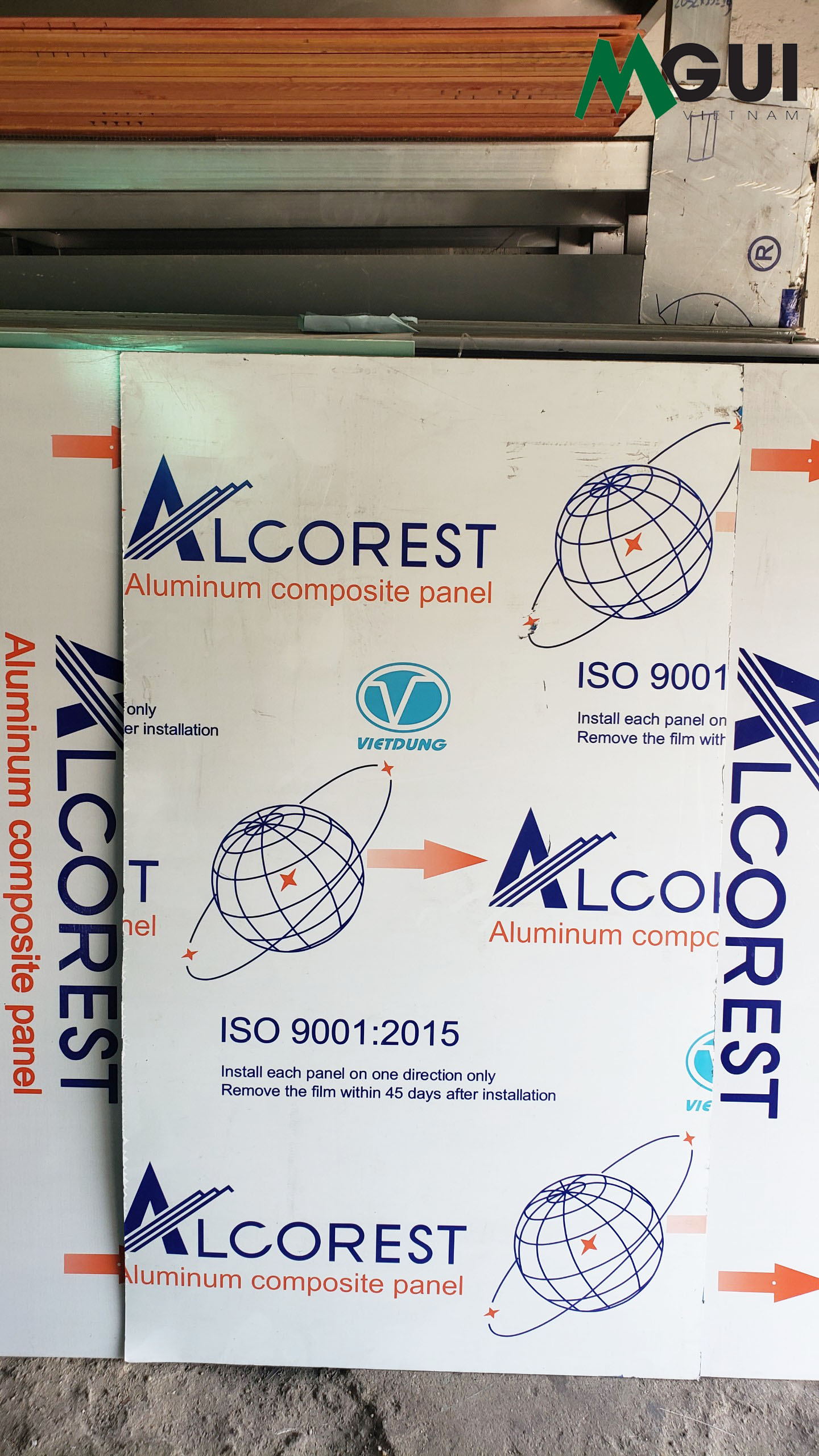 Tấm Ốp Alunium ALcorest Tấm Ốp Alunium ALcorest | Vật Liệu Xanh